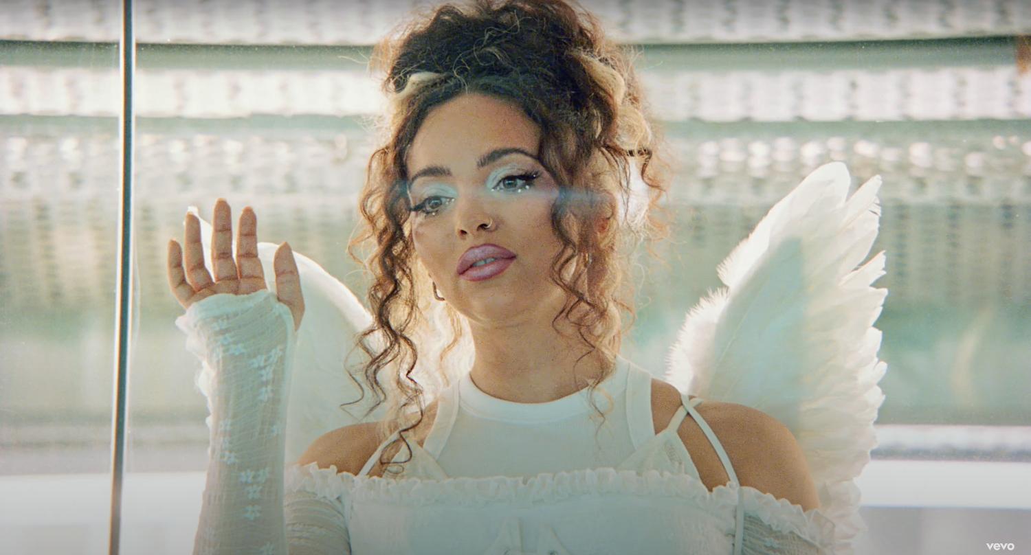 Jade Thirlwall estreia carreira solo com “Angel of my Dreams” - Poptivo