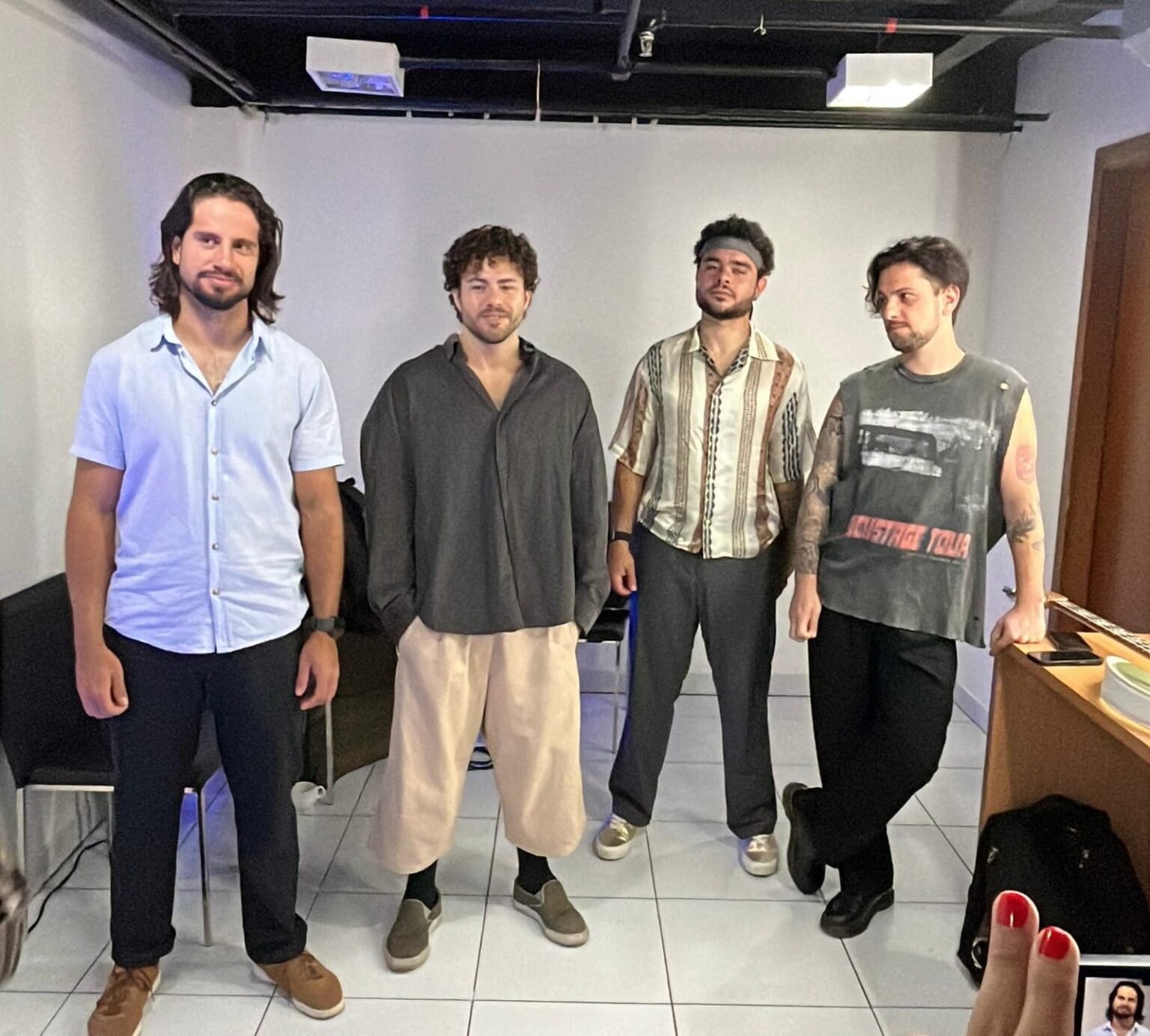 Lagum retorna a Manaus com show enérgico e mergulho na cultura local ...